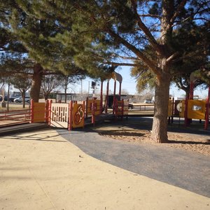 DOUG RUSSELL POOL - Updated June 2024 - 10 Reviews - 900 N Midland Dr ...