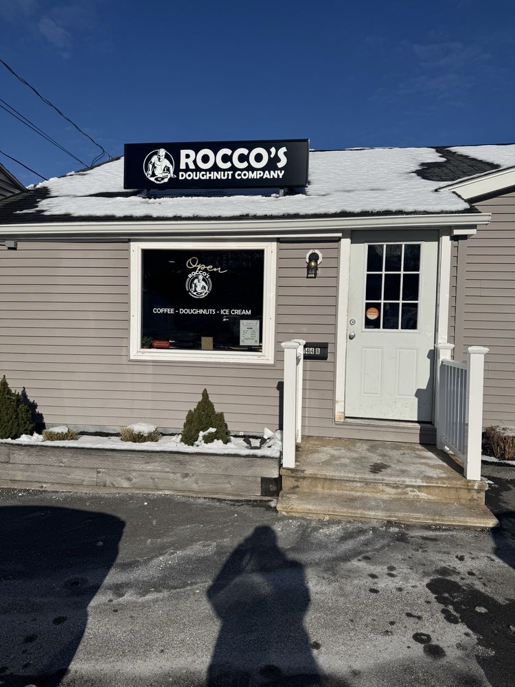 ROCCO’S DOUGHNUT COMPANY - Updated June 2025 - 744 Southbridge St ...