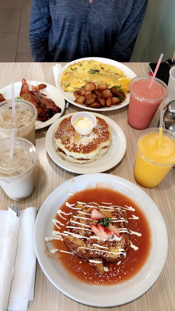 STACKS PANCAKE HOUSE - 2568 Photos & 1695 Reviews - 14421 Culver Dr ...