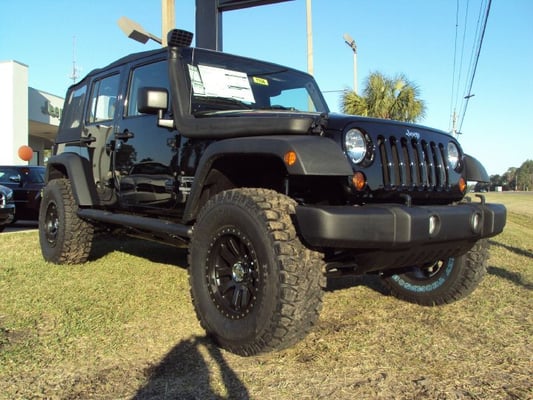 DAVIS CHRYSLER DODGE JEEP RAM - Updated May 2026 - 16 Photos & 43 ...