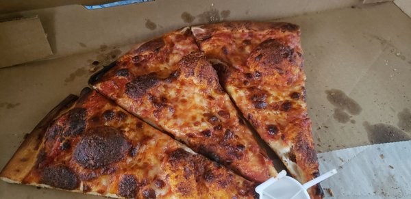 SAM & LOUIE’S ITALIAN RESTAURANT & NEW YORK PIZZERIA - Updated August ...