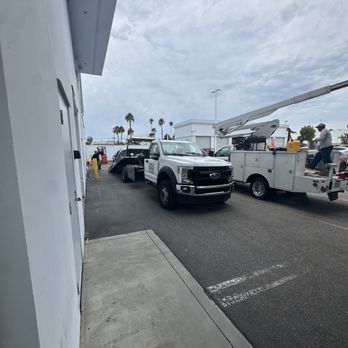 TESLA - LONG BEACH - Updated December 2025 - 89 Photos & 132 Reviews ...