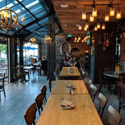 THE GOODMAN PUB & KITCHEN - Updated December 2025 - 133 Photos & 136 ...