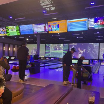 SPARE TIME OMAHA - Updated December 2025 - 64 Photos & 33 Reviews ...