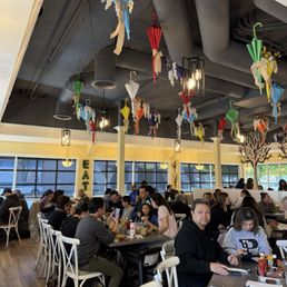 CRUMBS BREAKFAST, LUNCH & BAR - Updated March 2025 - 334 Photos & 187 ...