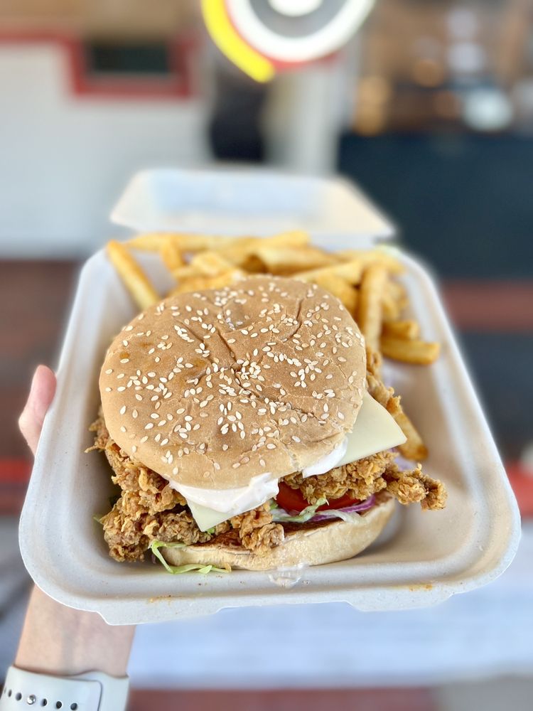 CHICKEN G’S - 257 Photos & 214 Reviews - 1414 W El Camino Real ...