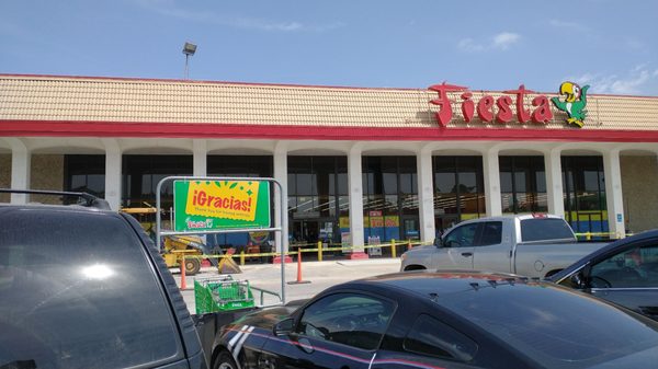 FIESTA MART #39 - Updated April 2025 - 85 Photos & 17 Reviews - 8710 ...