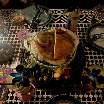 LEILA - Updated April 2025 - 2276 Photos & 588 Reviews - 3956 30th St ...