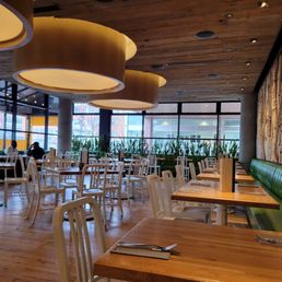 TRUE FOOD KITCHEN - Updated December 2025 - 1467 Photos & 1915 Reviews ...