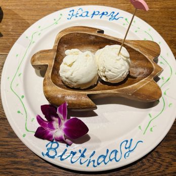 ALOHA TABLE - Updated February 2025 - 2108 Photos & 879 Reviews - 2238 ...