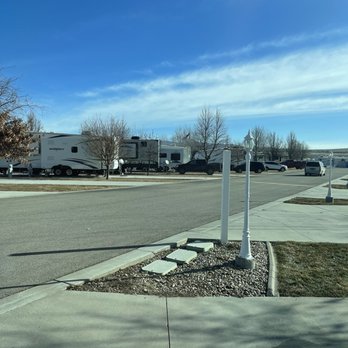 MOUNTAIN HOME RV RESORT - Updated December 2025 - 91 Photos & 51 ...