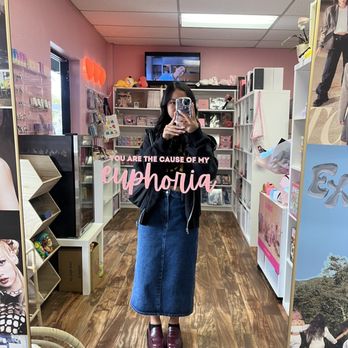 KANDY POP - Updated June 2024 - 48 Photos & 16 Reviews - 115 N 4th St ...