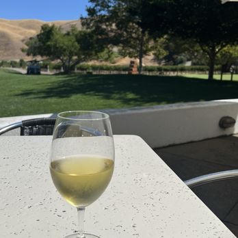 WENTE VINEYARDS TASTING LOUNGE - Updated July 2025 - 1919 Photos & 1266 ...