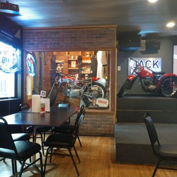 KNUCKLEHEAD PUB - Updated December 2025 - 26 Photos & 40 Reviews - 100 ...