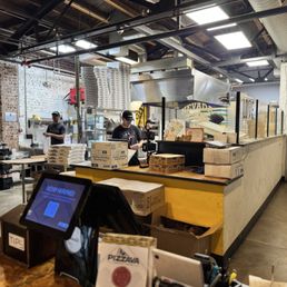 PIZZAVA - Updated July 2025 - 354 Photos & 428 Reviews - 1043 S ...