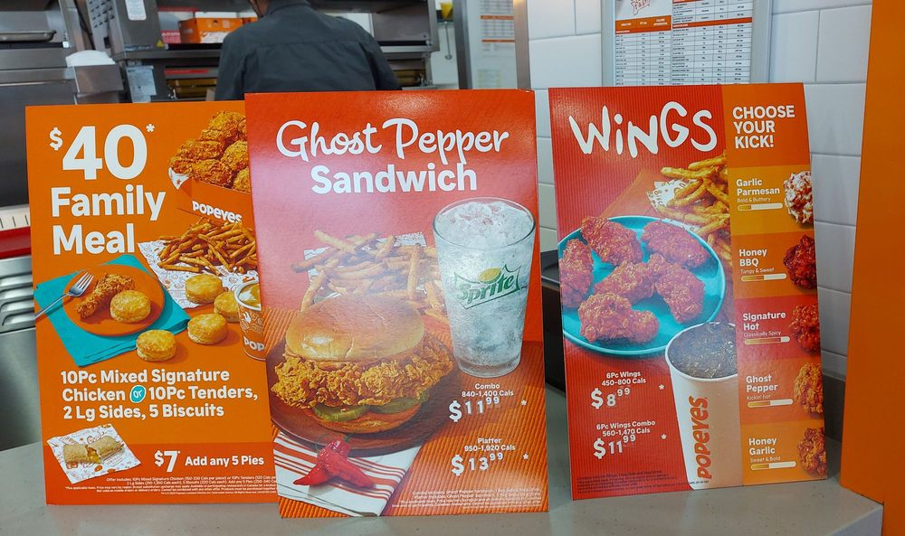 POPEYES LOUISIANA KITCHEN - Updated December 2025 - 7163 Yonge Street ...