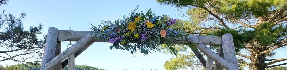 LORI’S FLOWER COTTAGE - Updated June 2025 - 16 Photos & 10 Reviews ...