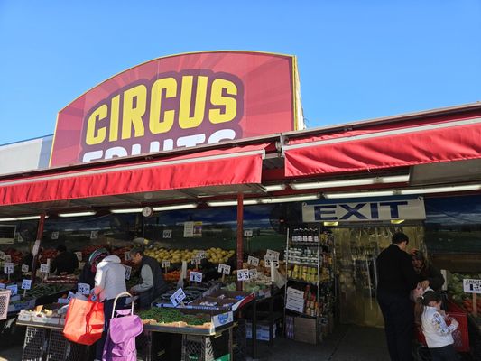 CIRCUS FRUITS - Updated September 2025 - 36 Photos & 85 Reviews - 5915 ...