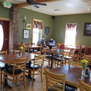 THE SLANTED PORCH - Updated January 2025 - 170 Photos & 333 Reviews ...