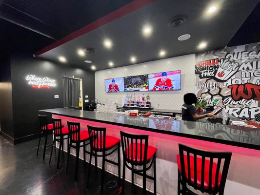 THE WING SPOT - Updated February 2025 - 168 Kennedy Road S, Brampton ...