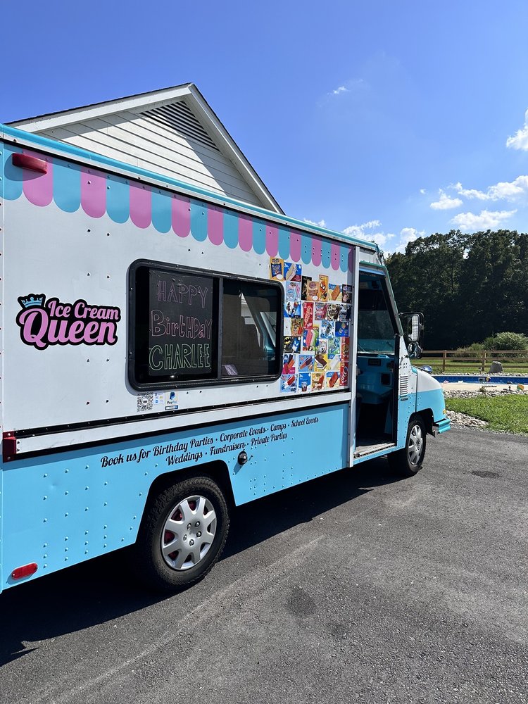 ICE CREAM QUEEN - Updated December 2025 - Pineville, North Carolina ...
