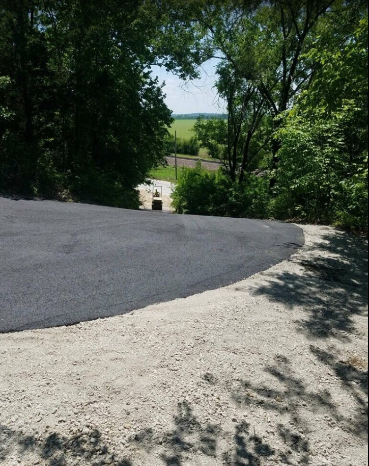 HAWKEYE CONSTRUCTION - Updated March 2025 - Parkville, Missouri ...