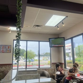 SWEET KRUNCH - Updated November 2025 - 124 Photos & 99 Reviews - 5605 ...