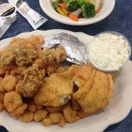 HARBOR INN SEAFOOD - ASHEVILLE - Updated July 2025 - 75 Photos & 114 ...