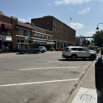 DOWNTOWN DELI - Updated October 2025 - 46 Photos & 68 Reviews - 328 ...