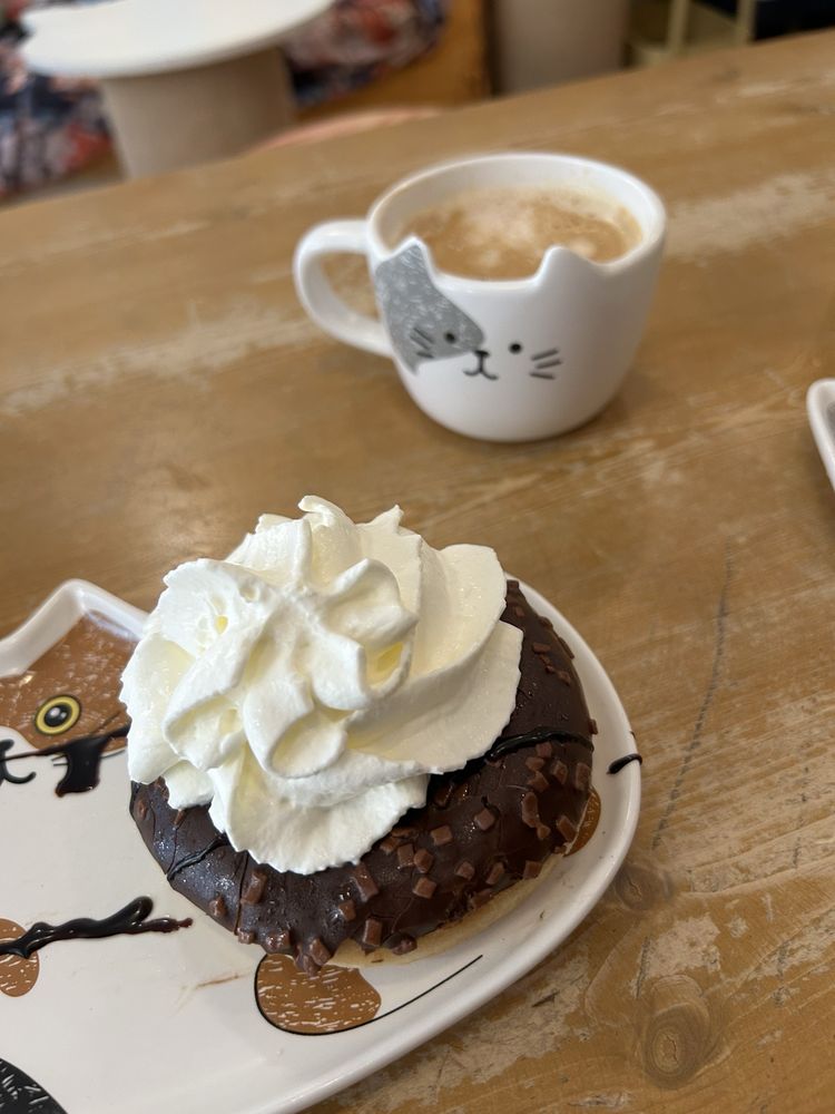 CHAT MALLOWS CAFÉ - Updated December 2025 - 96 Photos & 24 Reviews - 30 ...