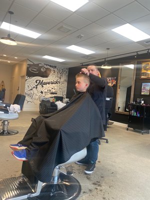 MAVERICKS MENS HAIR - Updated May 2025 - 16 Photos & 20 Reviews - 2045 ...