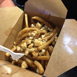 MEAN POUTINE - Updated May 2025 - 303 Photos & 303 Reviews - 718 Nelson ...