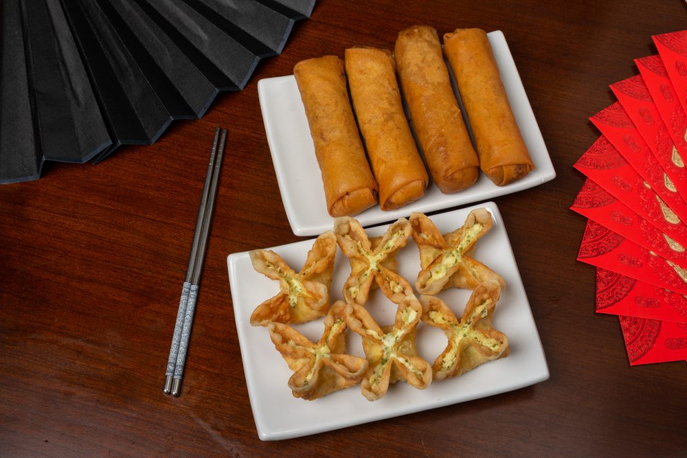 GOLDEN CHOPSTIX - Updated January 2026 - 28 Reviews - 16922 Main St ...