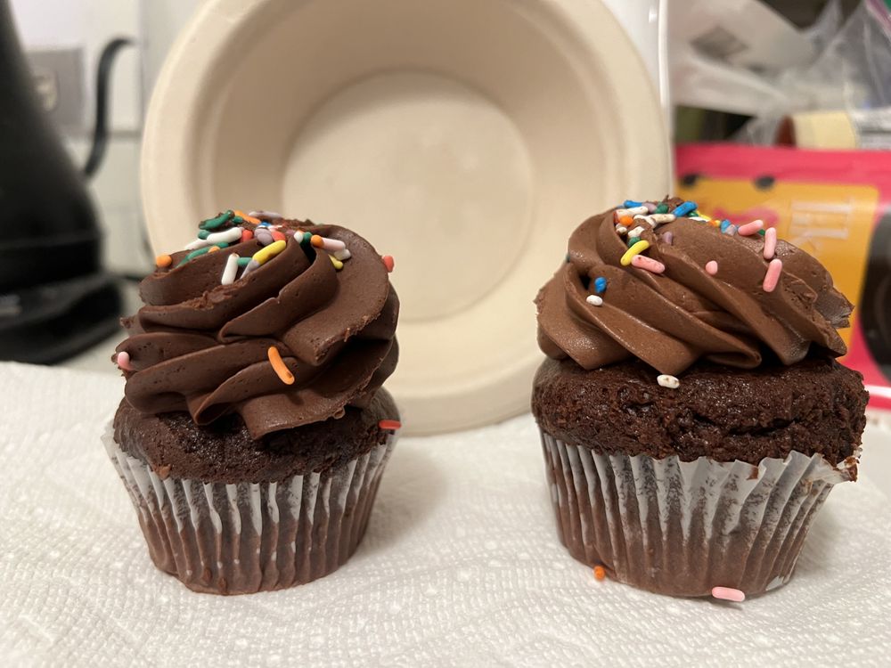 BAKE IT UP BAKERY & CAFE - Updated August 2024 - 80 Photos & 36 Reviews ...