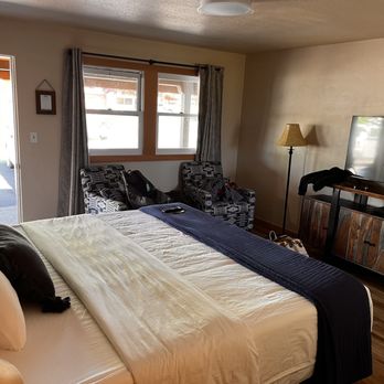 INDIAN LODGE MOTEL - Updated July 2024 - 12 Photos & 19 Reviews - 201 S ...