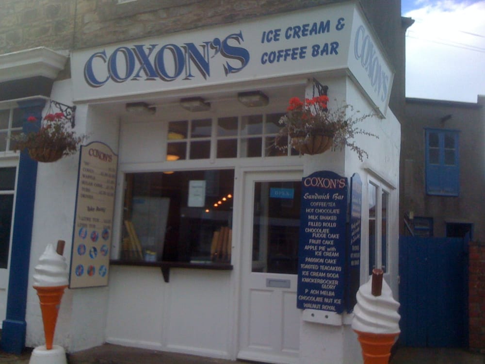 COXONS COFFEE BAR - Updated November 2024 - 1 Seafield Road, Seahouses ...