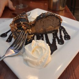 REVERE - Updated January 2026 - 156 Photos & 187 Reviews - 802 River Rd ...