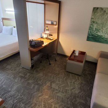 SPRINGHILL SUITES TEMECULA VALLEY WINE COUNTRY - Updated December 2024 ...