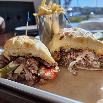 1933 KITCHEN & BAR - Updated June 2024 - 105 Photos & 58 Reviews - 360 ...