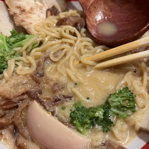 KAMI RAMEN & SUSHI - 67 Photos & 32 Reviews - 19731 Hwy 59 N, Humble ...