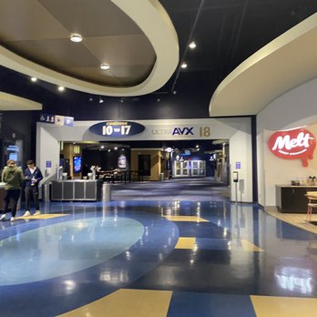 CINEPLEX CINEMAS QUEENSWAY AND VIP - Updated April 2025 - 200 Photos ...