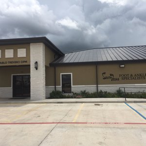 JOSEPH M. QUEZADA - Updated October 2024 - 6999 McPherson Rd, Laredo ...