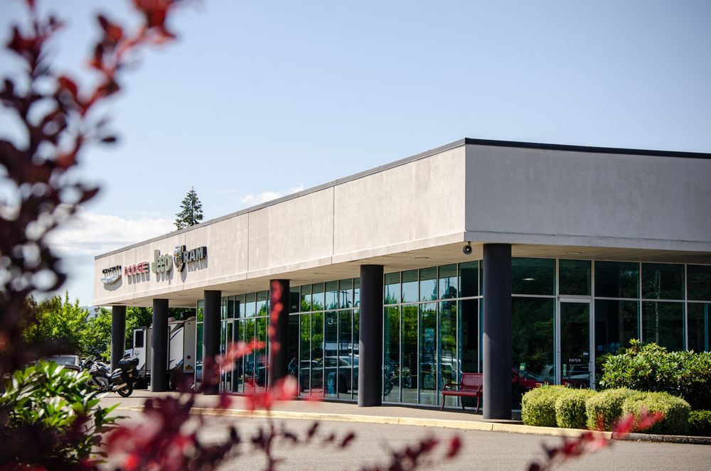 MCMINNVILLE JEEP RAM - Updated March 2026 - 23 Photos - 3075 ...