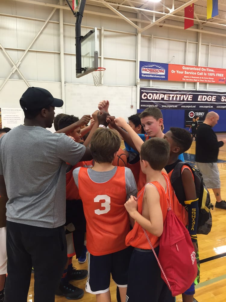 COMPETITIVE EDGE SPORTS - 10 Photos & 12 Reviews - 320 S Henderson Rd ...