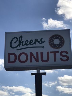 CHEERS DONUTS - Updated August 2025 - 26 Photos & 25 Reviews - 1300 Hwy ...