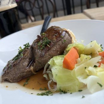 KELLS IRISH RESTAURANT & BAR - Updated November 2024 - 357 Photos & 769 ...