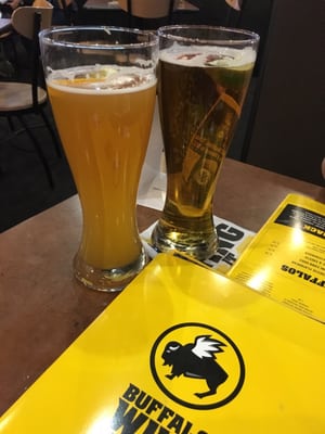 BUFFULO WILD WINGS - 5TH St College Ave, Tempe, Arizona - Sports Bars ...