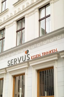 SERVUS RESTAURANT - Hohenstaufengasse 9, Wien, Austria - Austrian ...