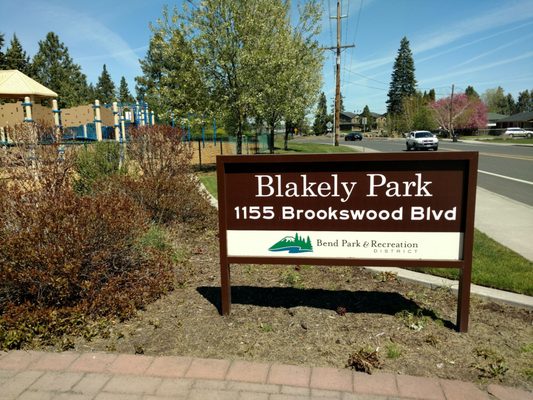 BLAKELY PARK - Updated September 2025 - 11 Photos - 1155 Brookswood ...