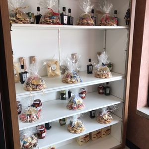 RISPOLI BAKERY - 13 Photos & 18 Reviews - 1103 Goffle Rd, Hawthorne ...